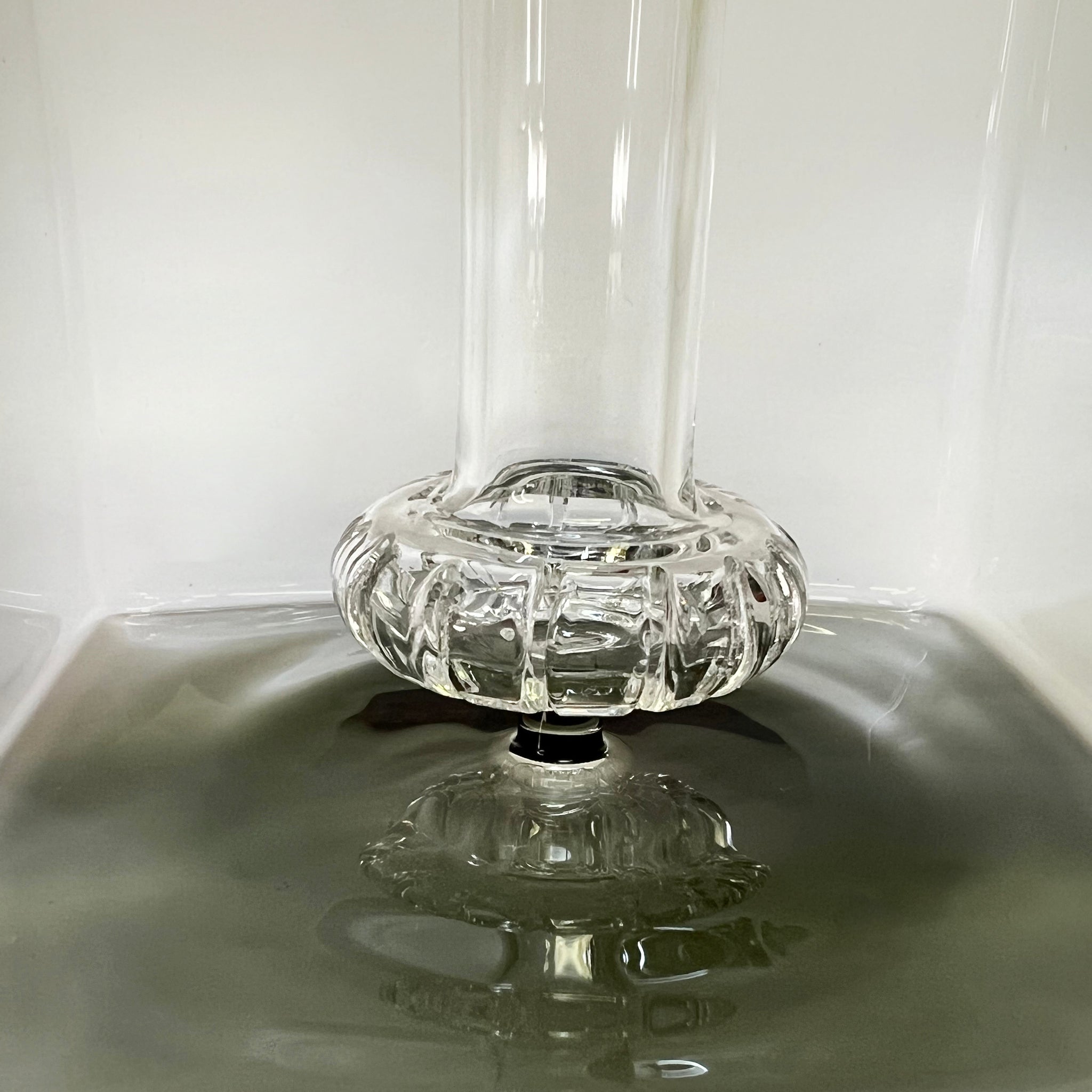 Dab Rig: The Ultimate Guide to Dab Rig Glass Bubblers for Cannabis Vap